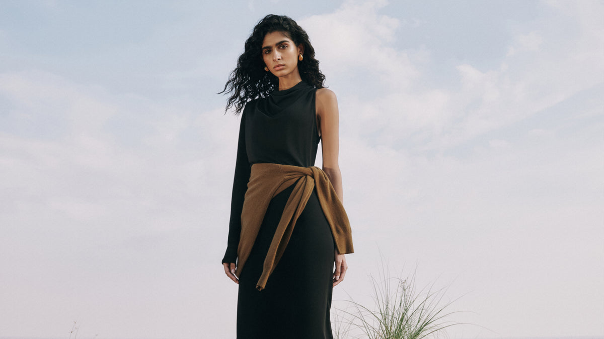 Escape into the desert – 12 STOREEZ