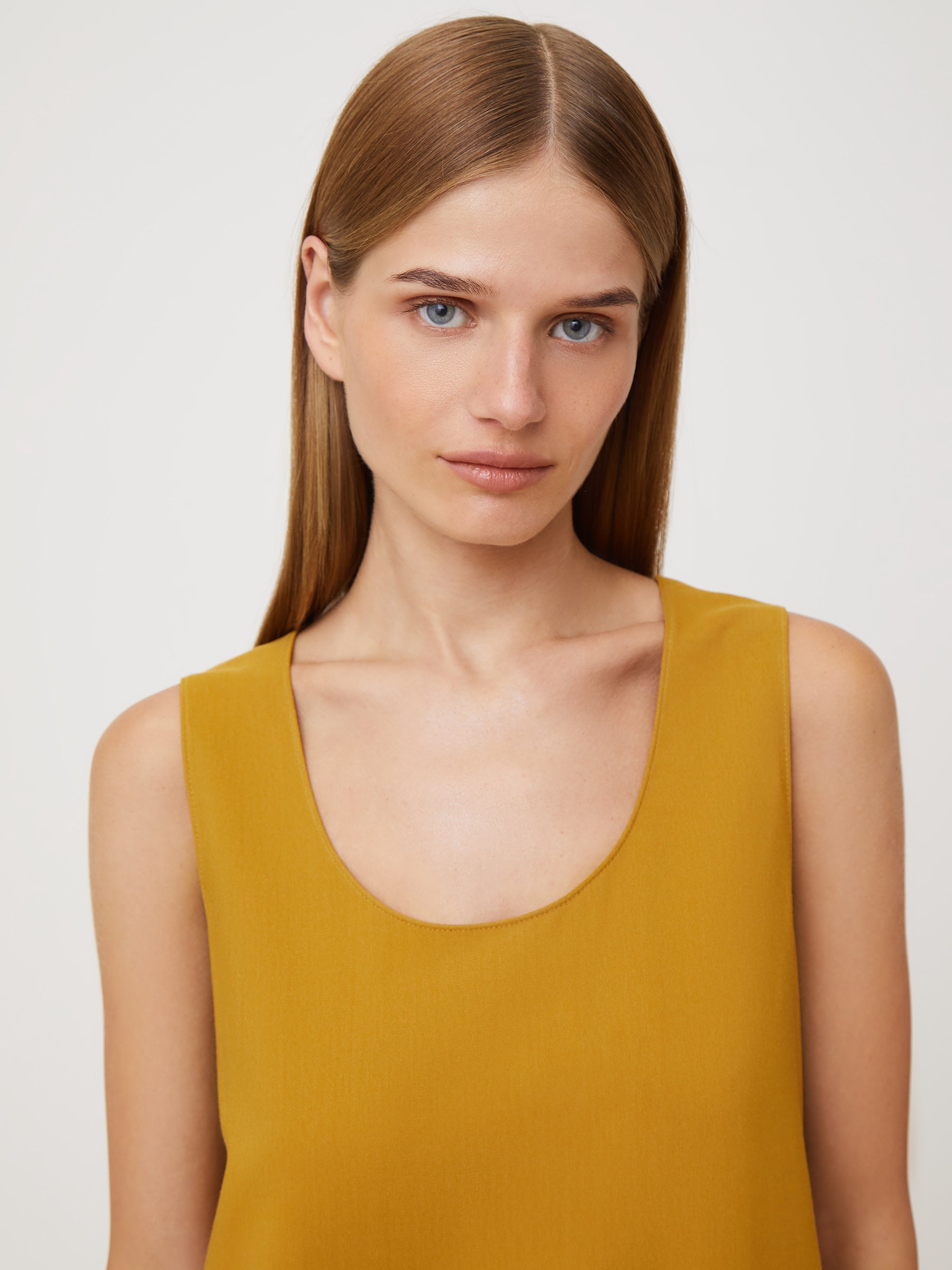 Wide strap top – 12 STOREEZ